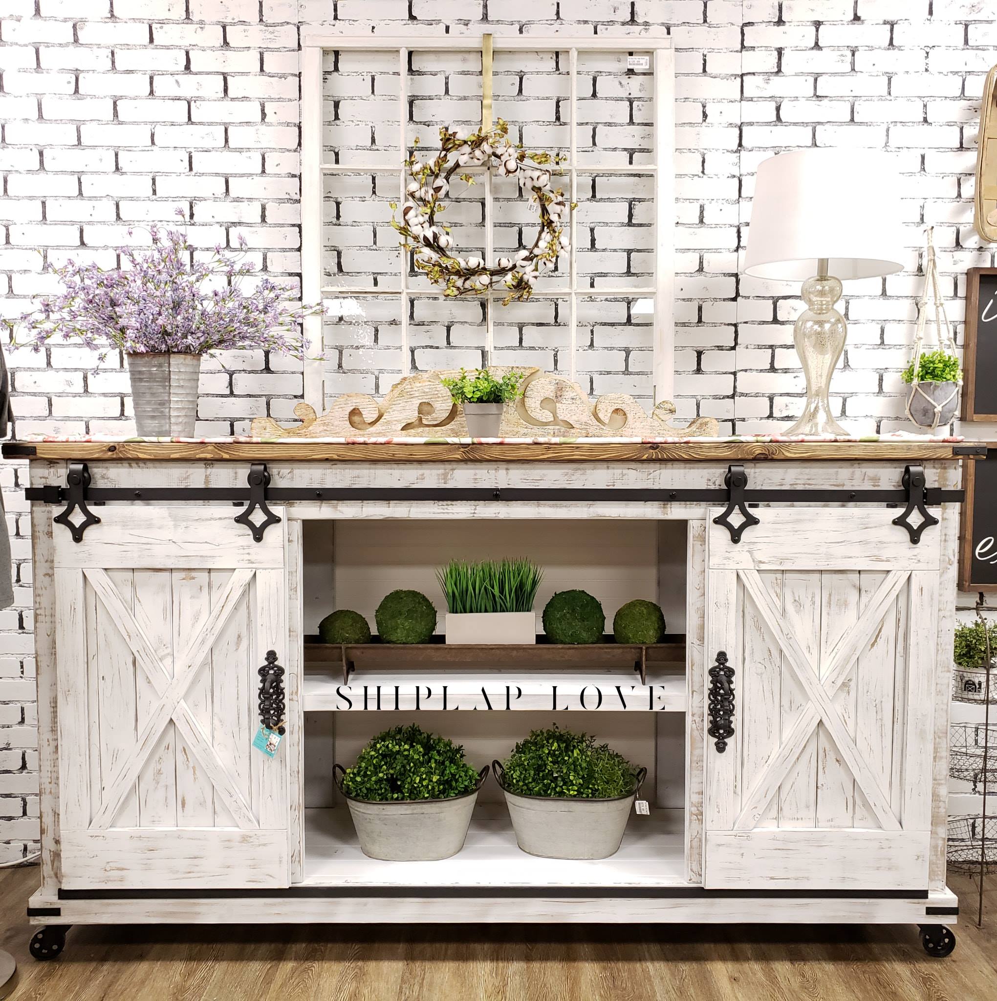 Home Store Booth Styling and Biz Tips to inspire you