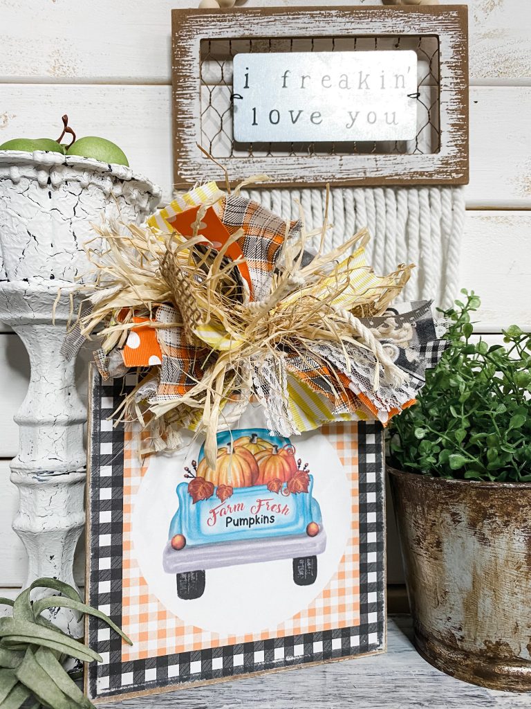 Get these Free Fall Farmhouse Printables to create decor