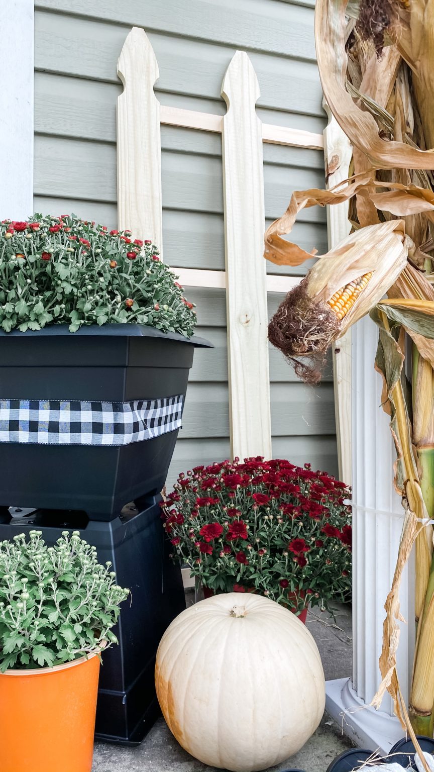 How to do an Easy Fall Front Porch Makeover - DIY with Amber