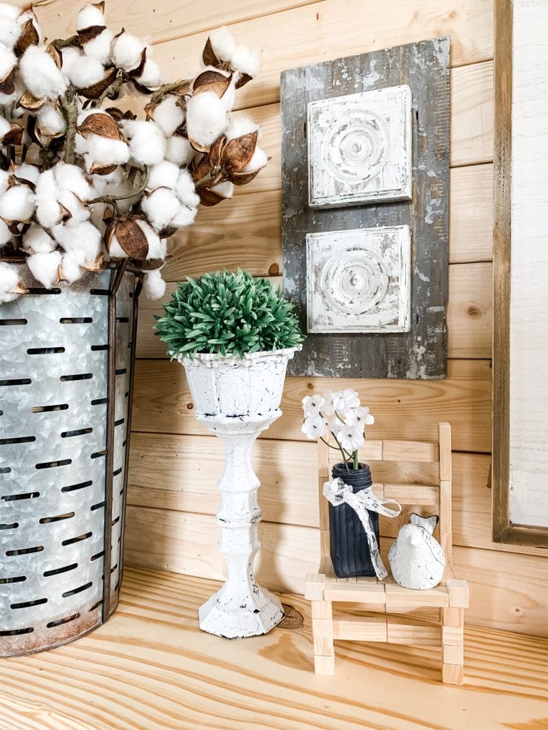 How to Make an Easy DIY Chippy Rosette Home Decor