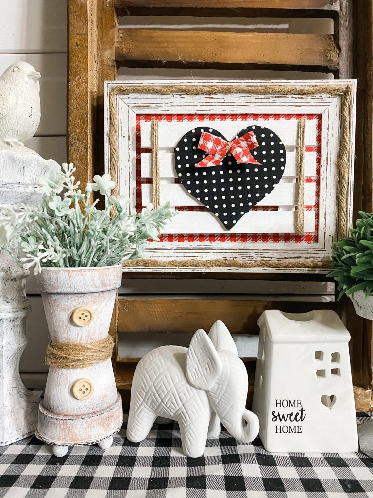 DIY Dollar Tree Mini Pallet Valentine's Day Decor Easy DIY Idea