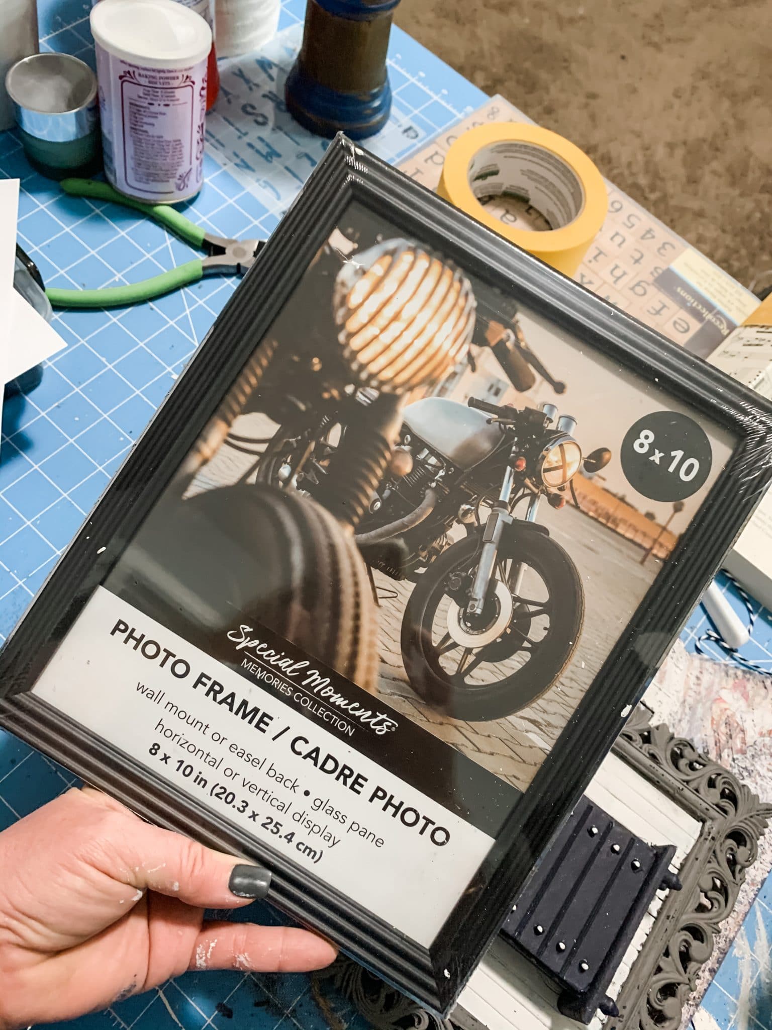 Dollar Tree Picture Frame DIY Home Decor - DIY Decor Tutorial