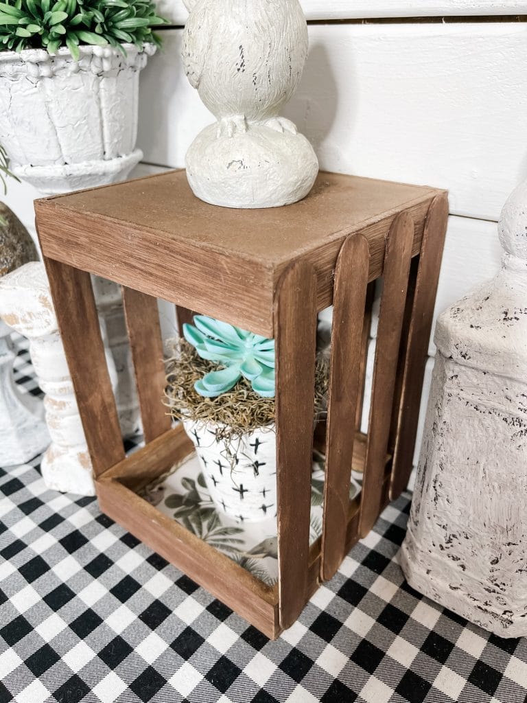 How to make a DIY Dollar Tree Planter Box for 2021 Spring Craftathon