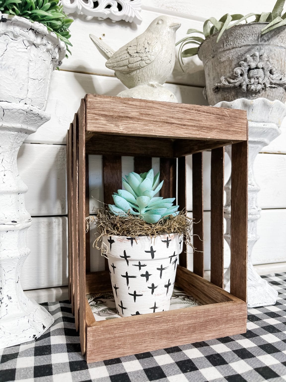 How to make a DIY Dollar Tree Planter Box for 2021 Spring Craftathon