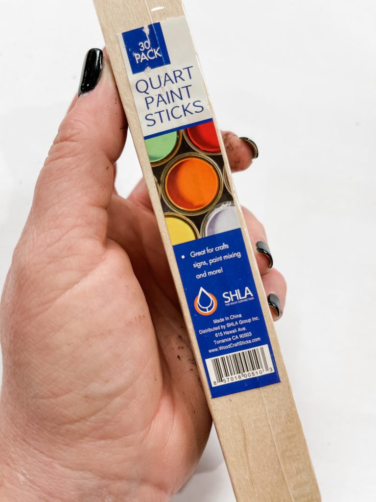 How to make a DIY Dollar Tree Planter Box for 2021 Spring Craftathon