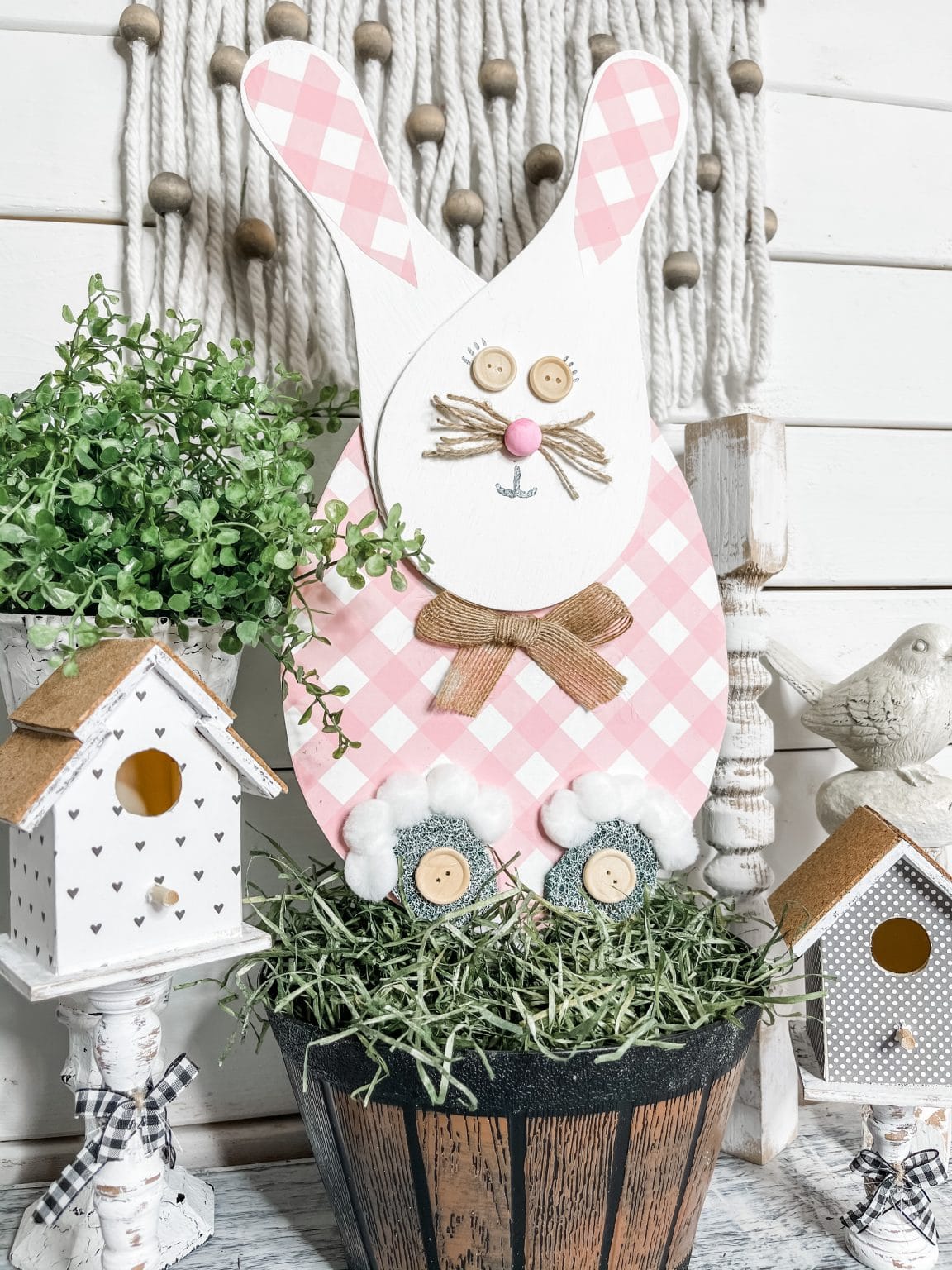 DIY Dollar Tree Paddle Board Easter Bunny - Easy Decor DIY Tutorial