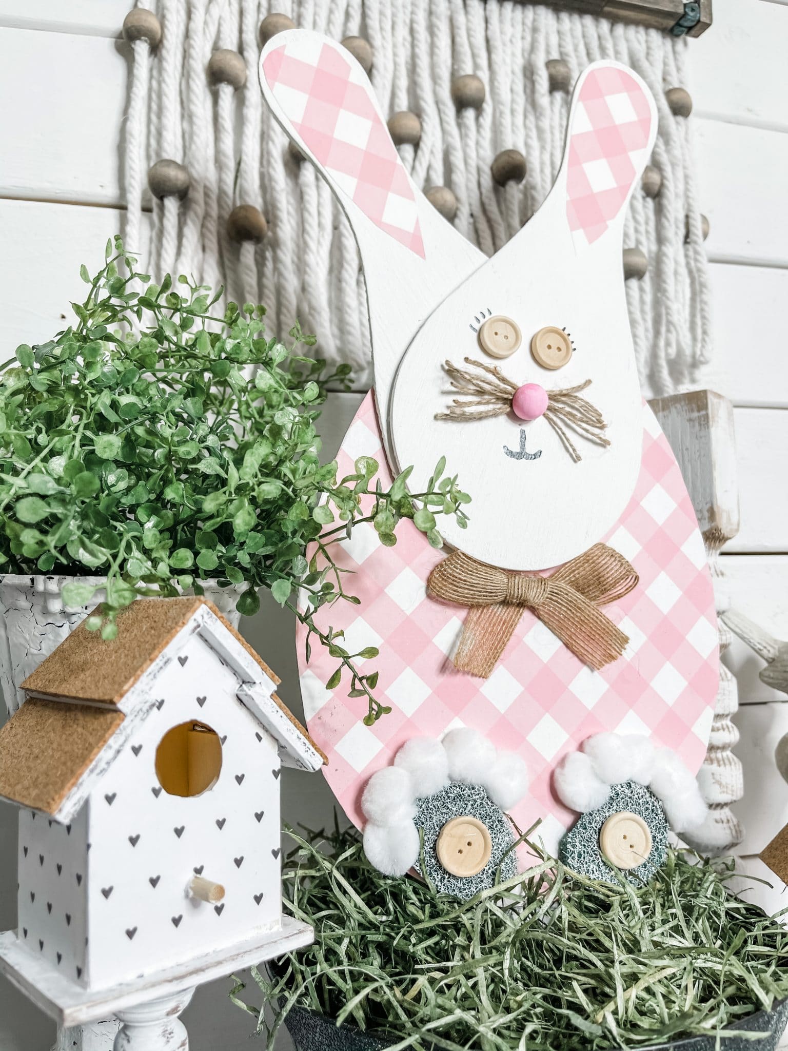 DIY Dollar Tree Paddle Board Easter Bunny - Easy Decor DIY Tutorial