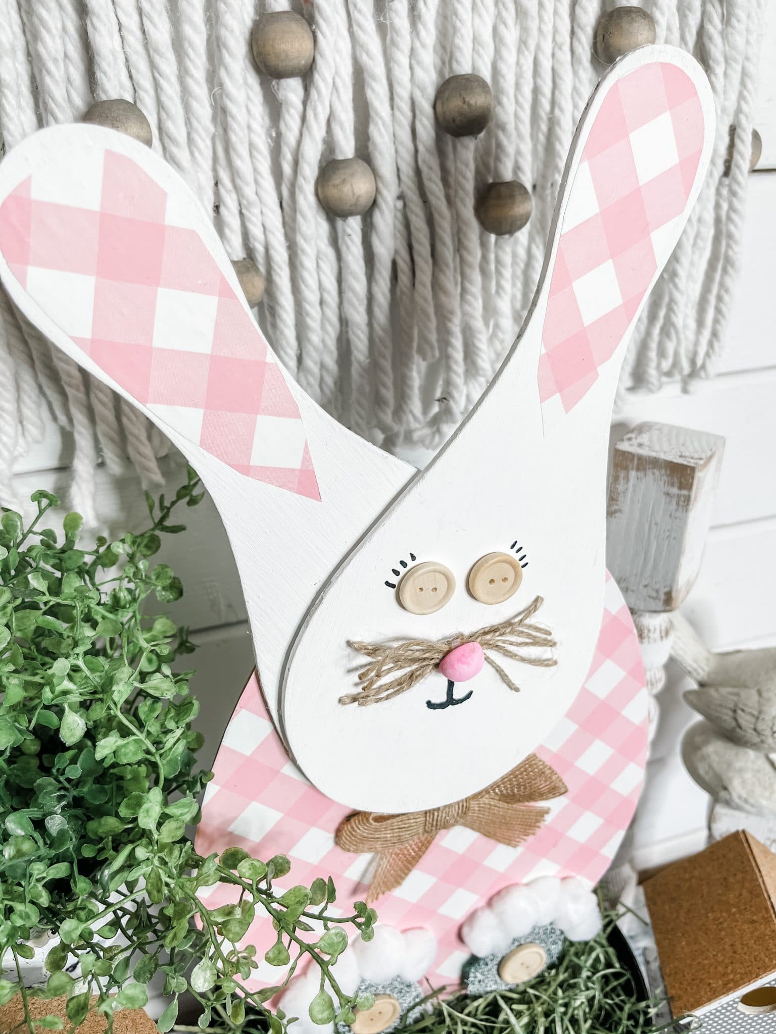 DIY Dollar Tree Paddle Board Easter Bunny - Easy Decor DIY Tutorial