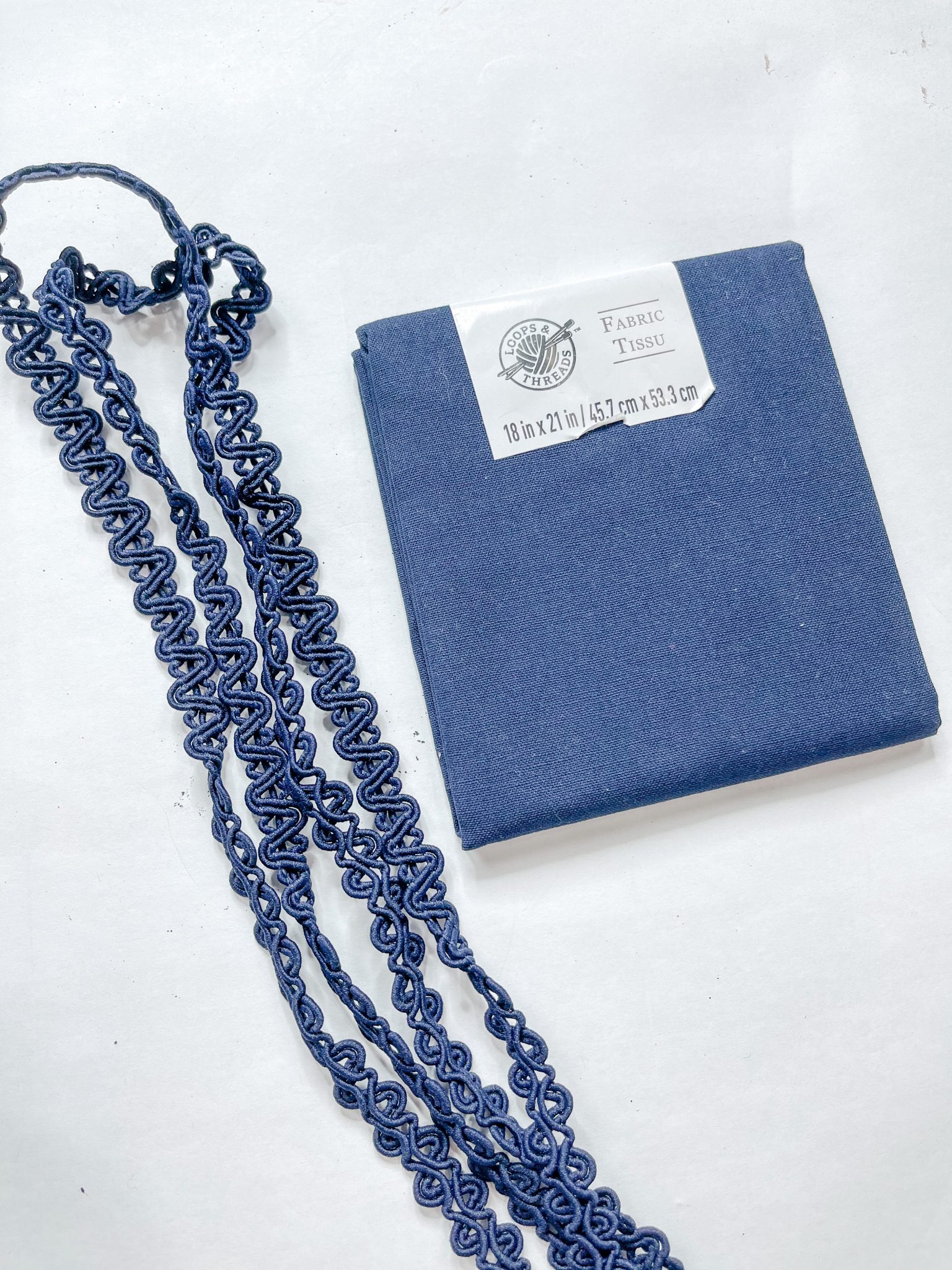 DIY Ribbon American Flag - Easy Decor DIY Tutorial