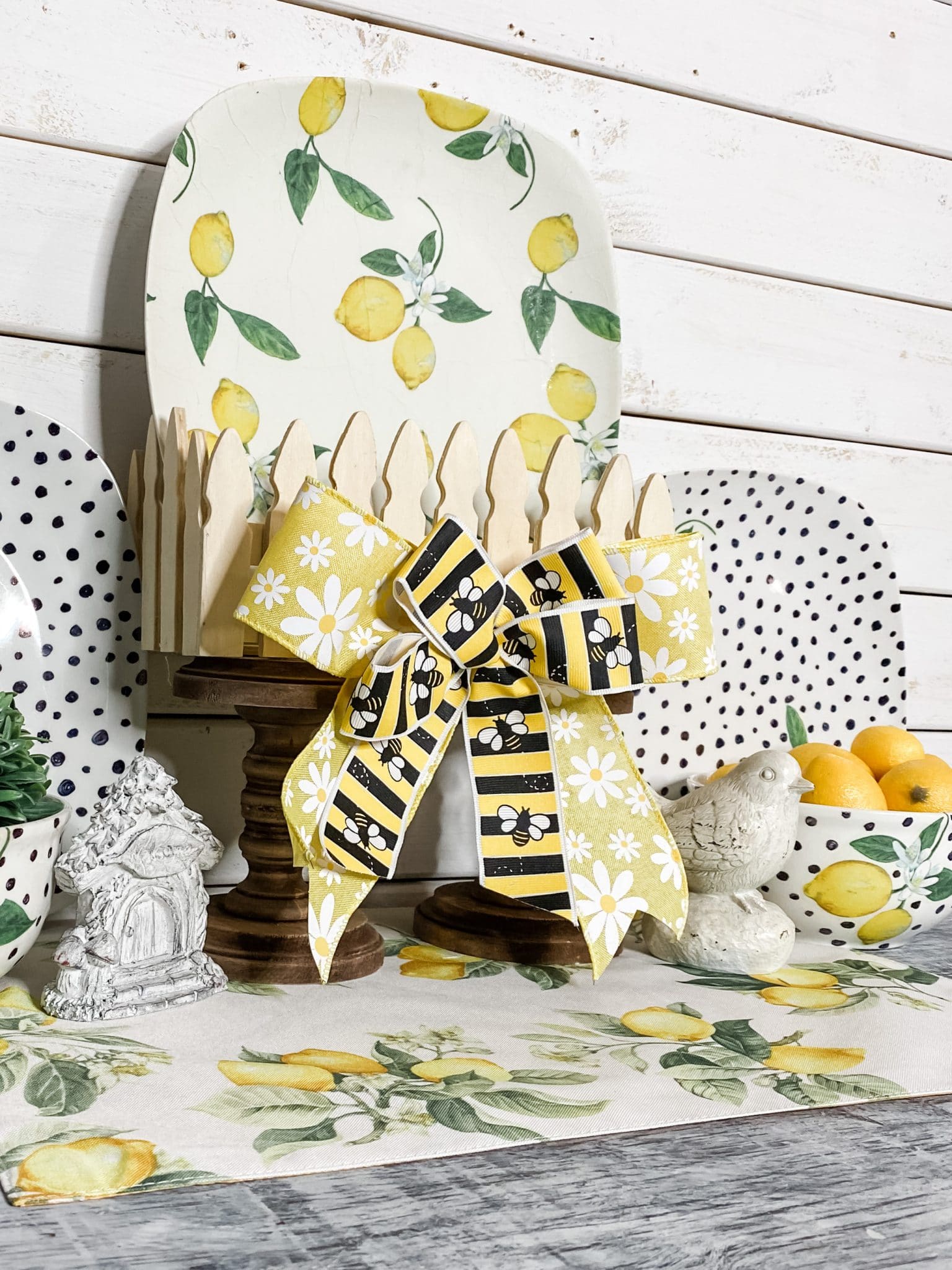 Dollar Tree DIY Lemon Themed Dishes - Easy Decor DIY Tutorial