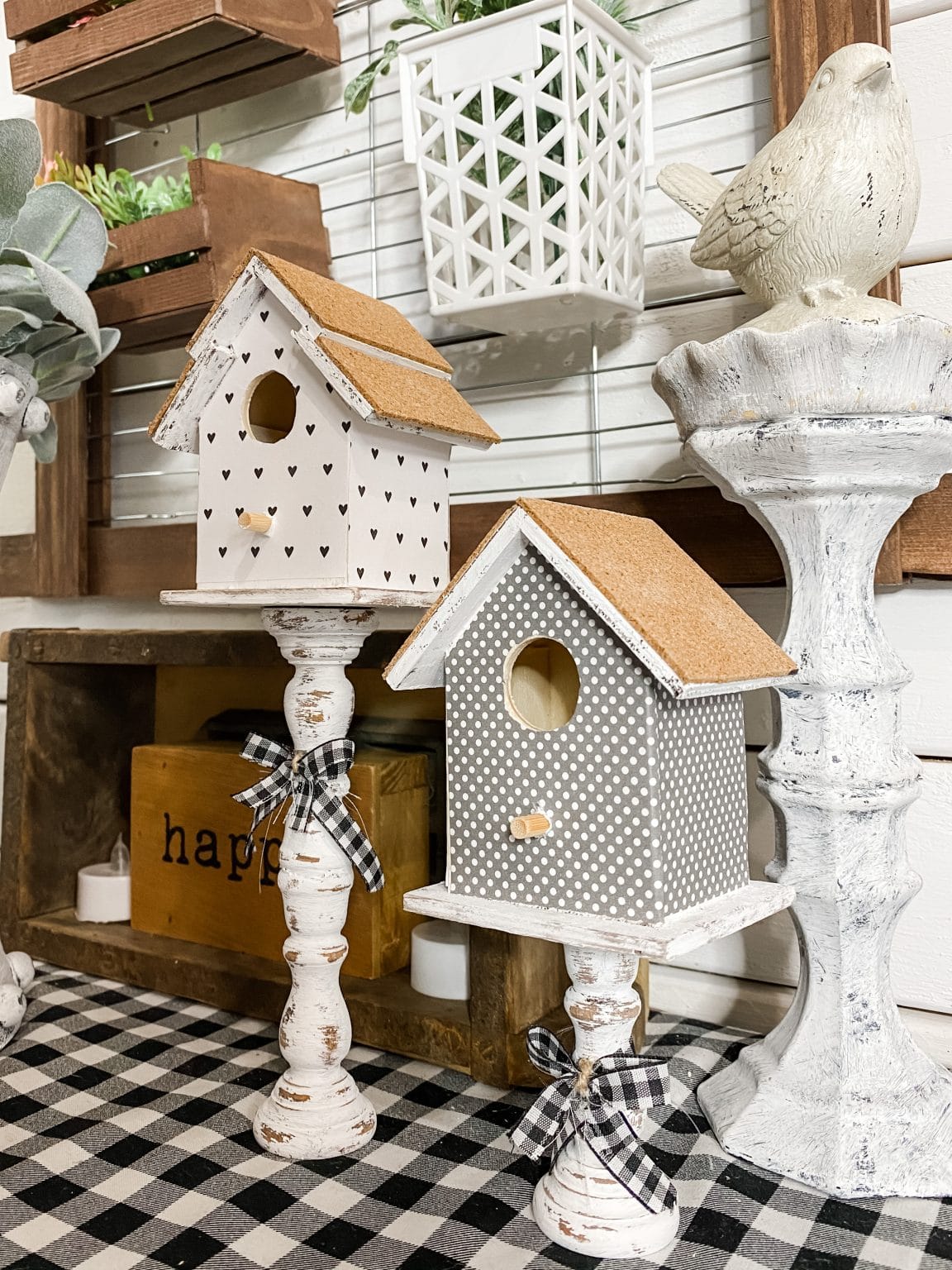 DIY Birdhouse Shelf Sitters - DIY Home Decor Ideas