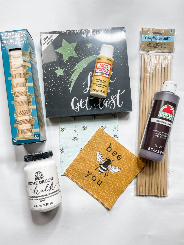 DIY Farmhouse Bee Sign - Easy DIY Decor Tutorial