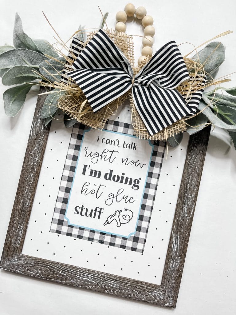 DIY Farmhouse Decor with Free Printable - Easy DIY Decor Tutorial