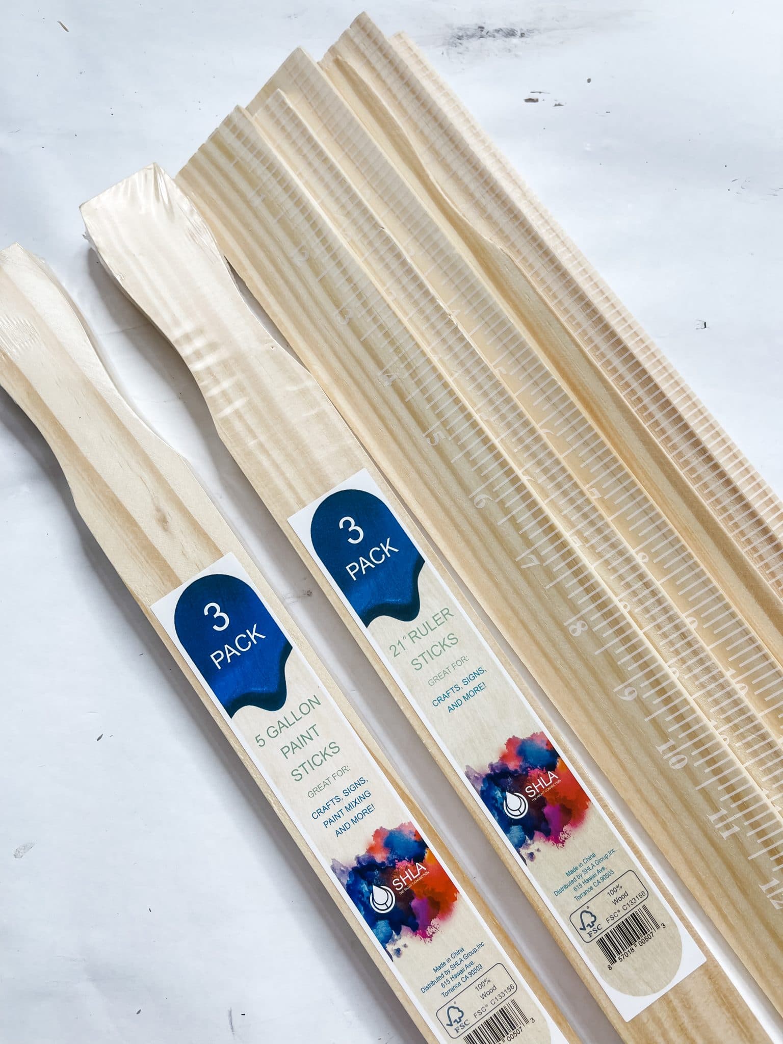 How to make a DIY Triangle Tiered Tray Stand to display things