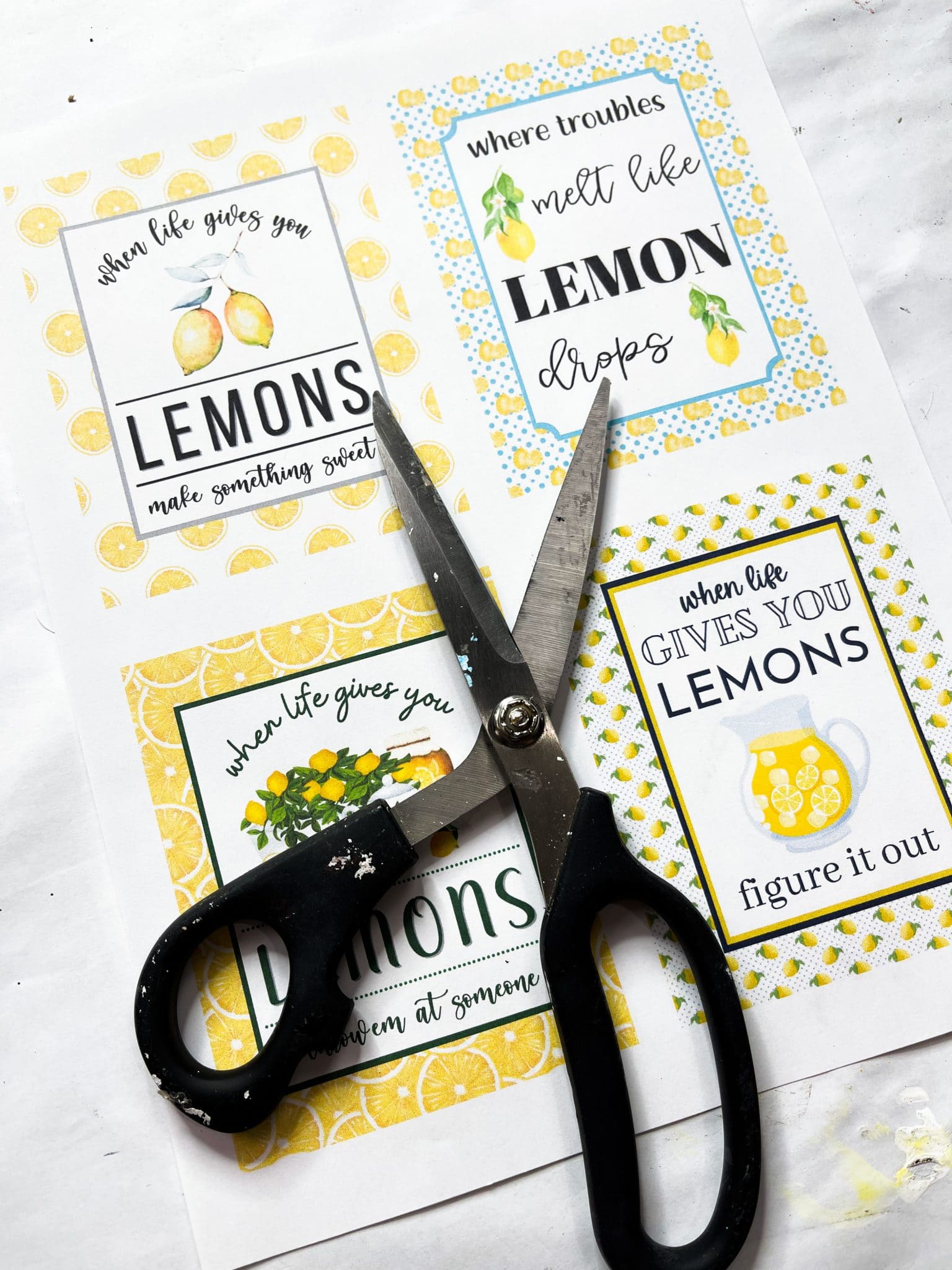3 Lemon Printable DIY Decor Ideas for a Tiered Tray - Easy Decor Tutorial