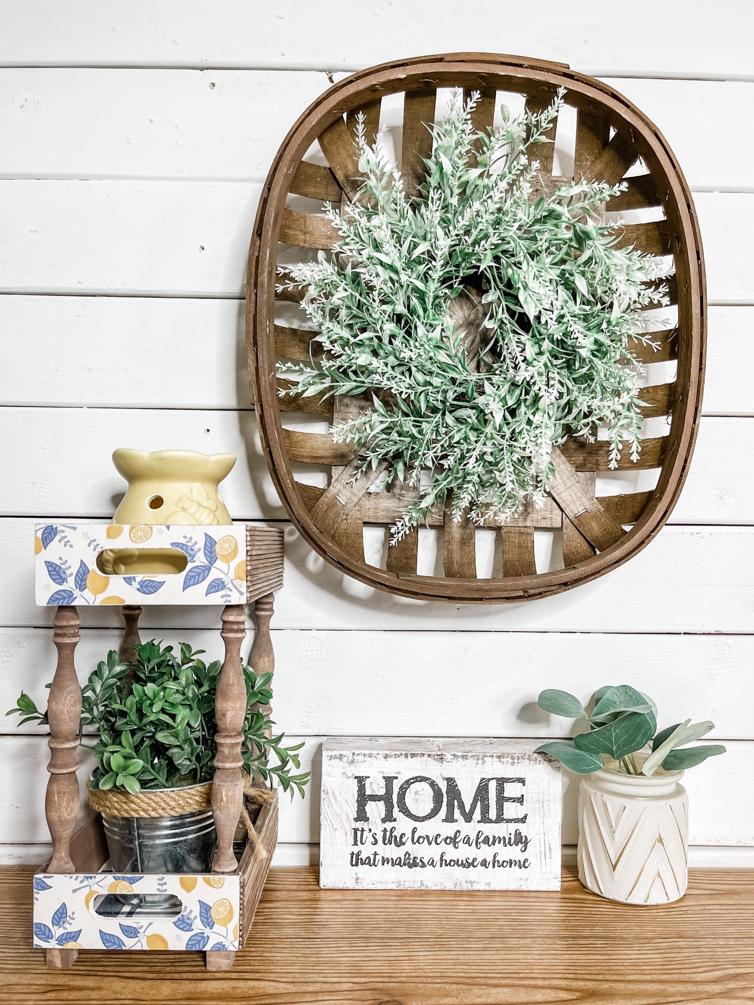 DIY Farmhouse Shelf with Lemon Scrapbook Paper - Easy DIY Tutorial