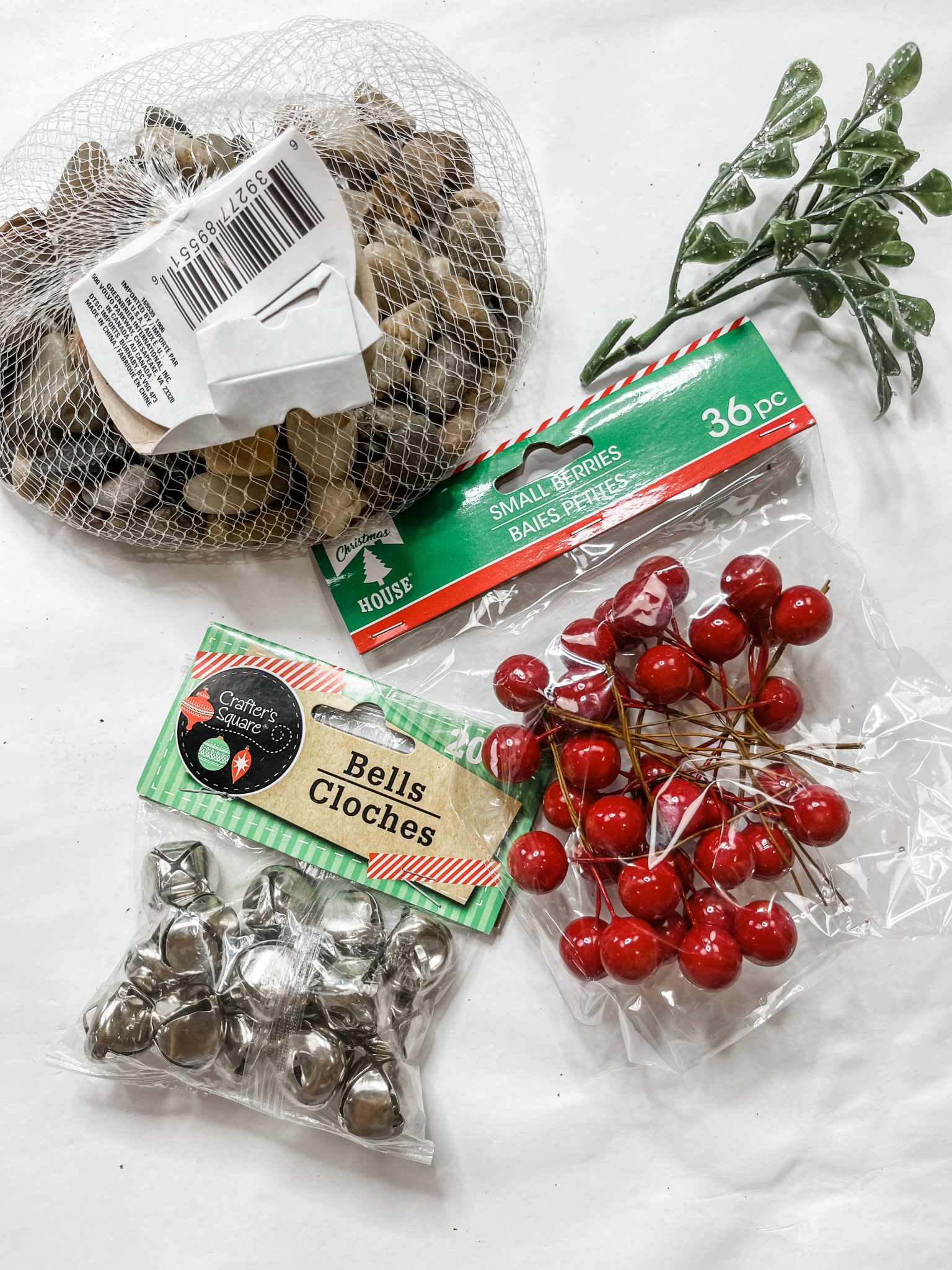 Snowman Topiary DIY - Supply List for Easy Christmas Decor DIY Idea