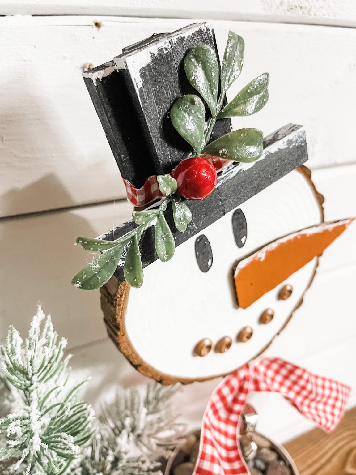 Snowman Topiary DIY - Supply List for Easy Christmas Decor DIY Idea