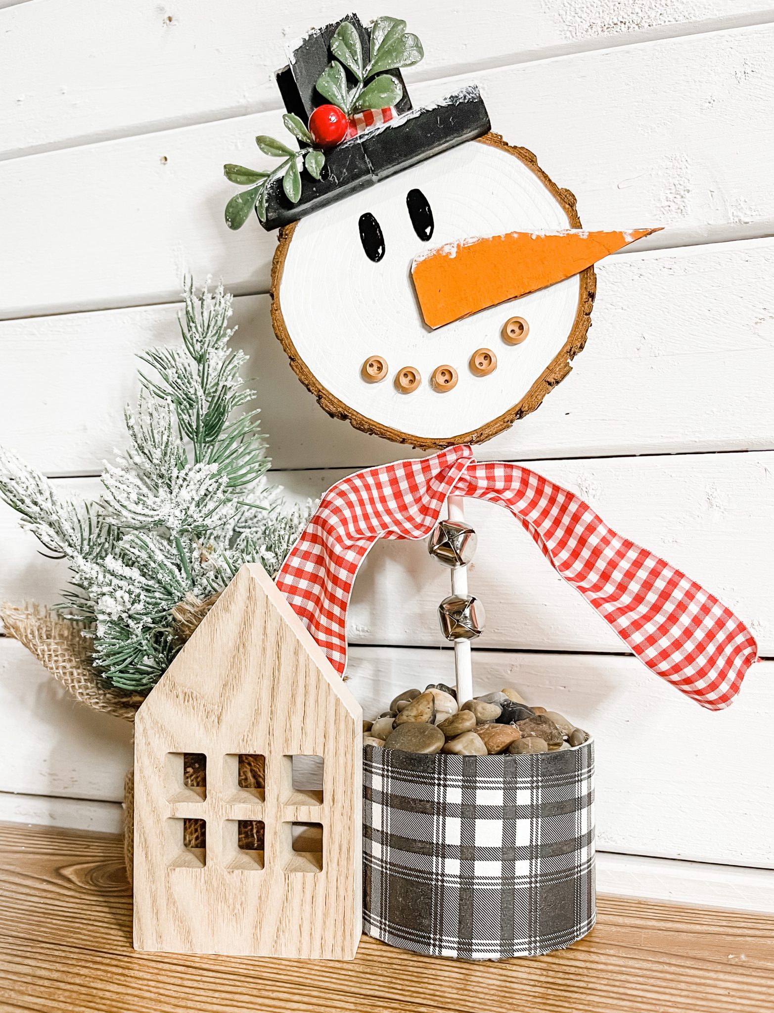 Snowman Topiary DIY - Supply List for Easy Christmas Decor DIY Idea