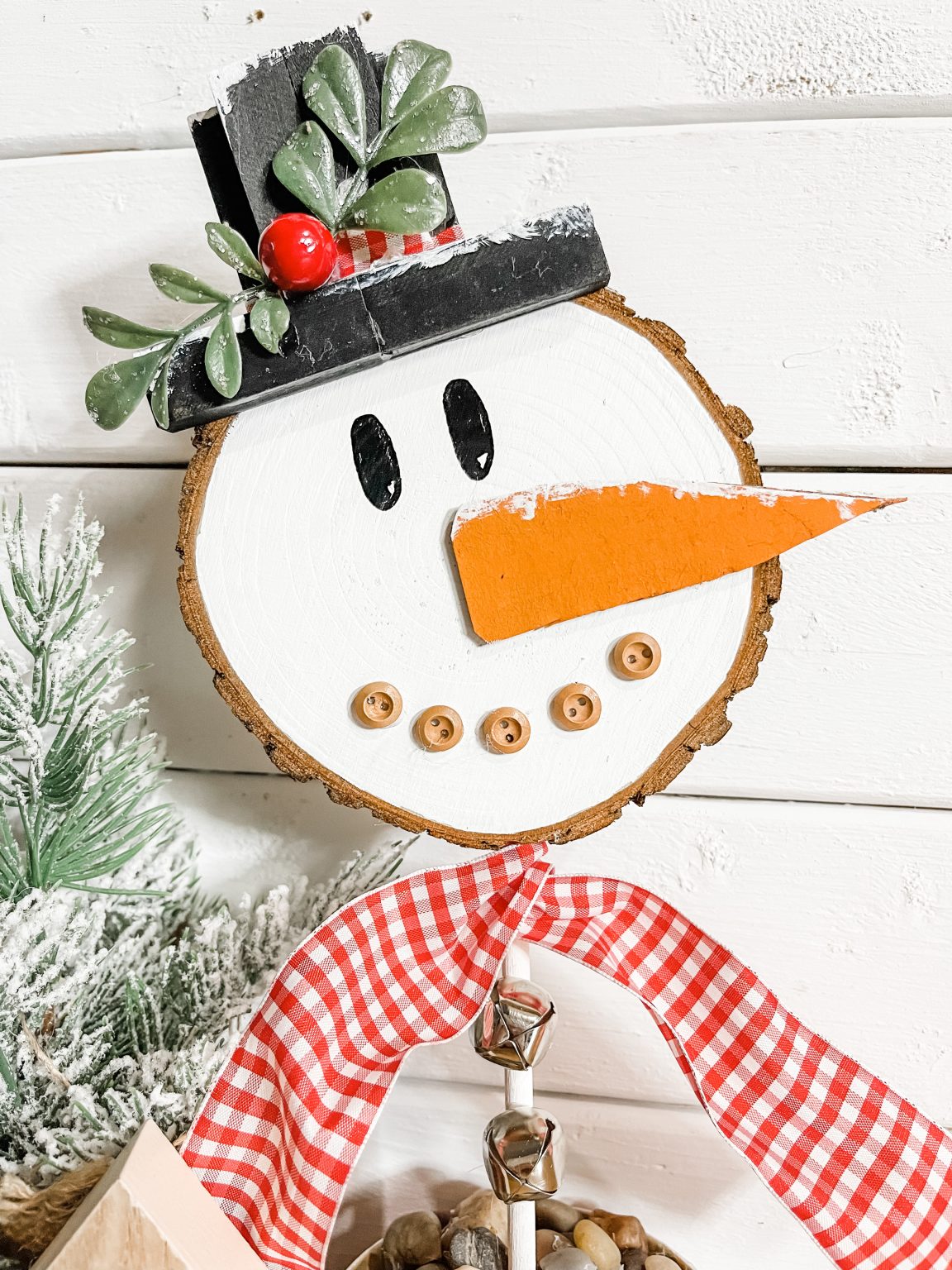 Snowman Topiary DIY - Supply List for Easy Christmas Decor DIY Idea