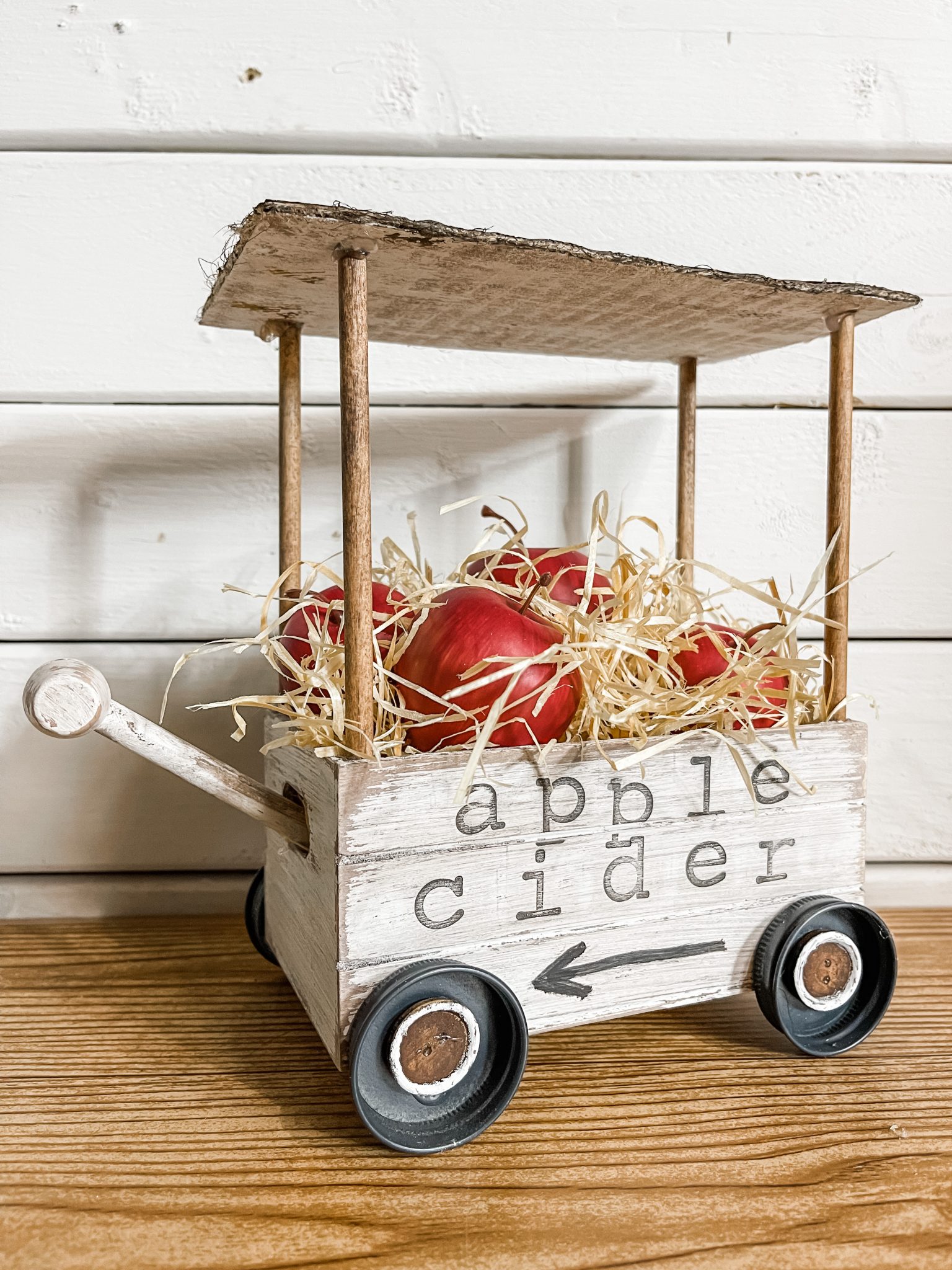 DIY Decorative Apple Cider Cart - Affordable Home Decor Tutorial