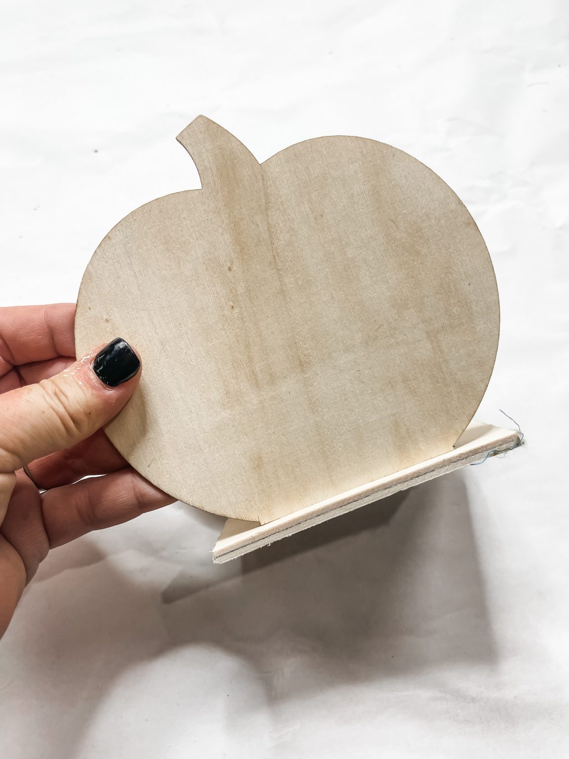 Farmhouse Blue Polka Dot Pumpkin Fall Decor - DIY Fall Decor Tutorial