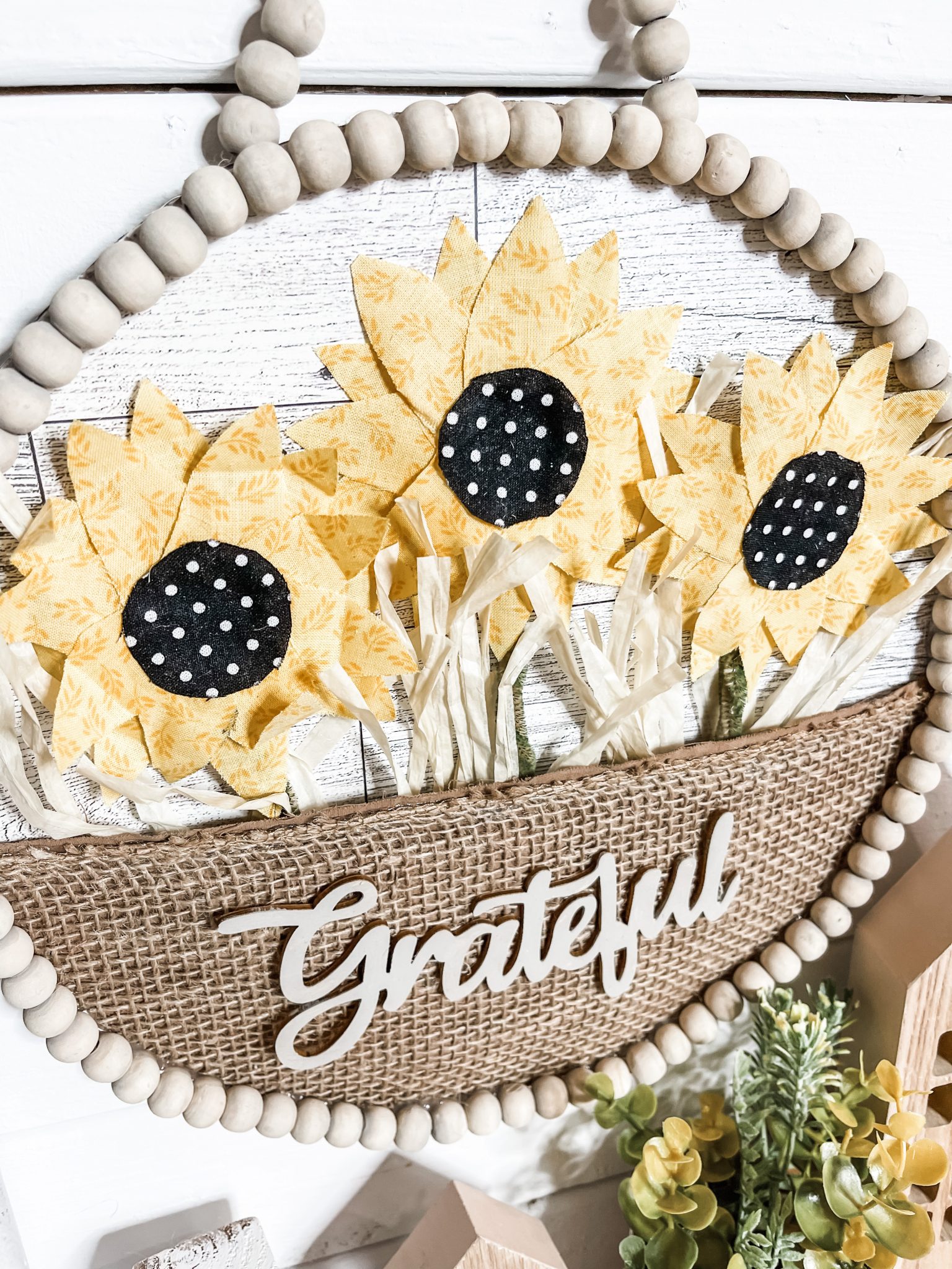 DIY Fabric Sunflower Fall Sign - Affordable Home Decor Tutorial