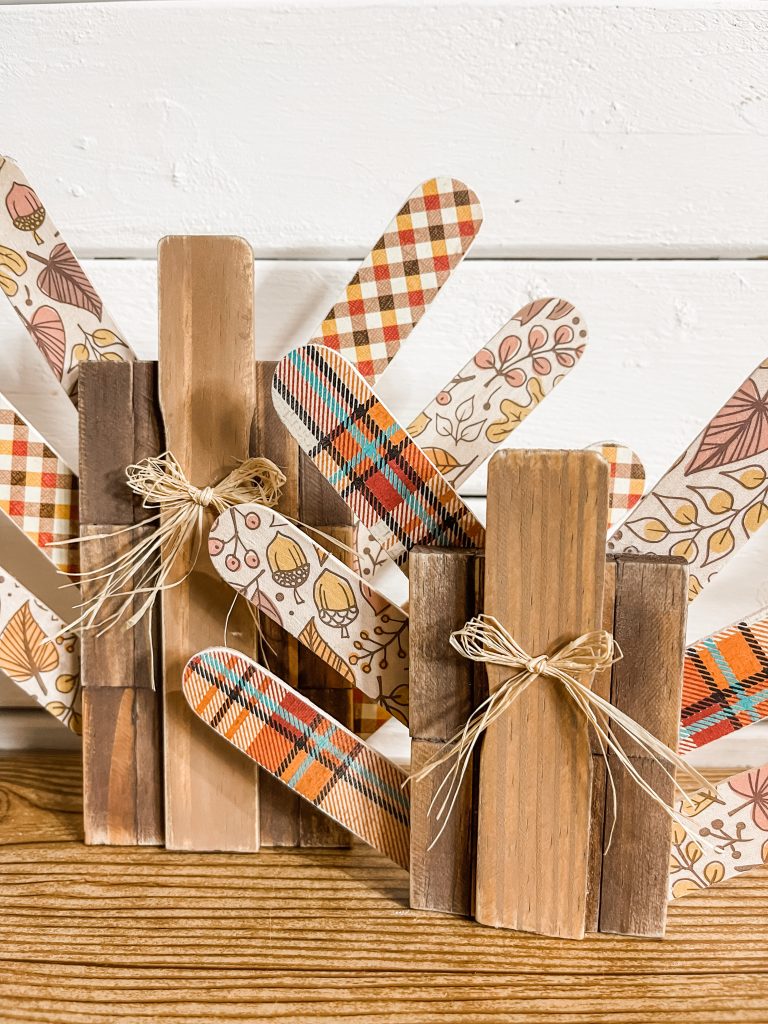 DIY Small Standing Turkeys - Affordable Home Decor Tutorial