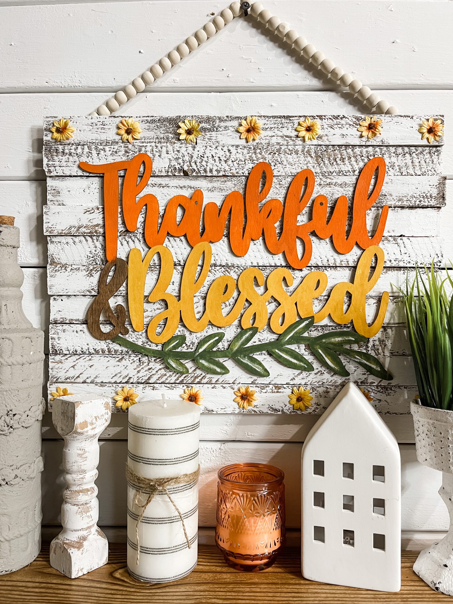 DIY Thankful and Blessed Fall Sign - Affordable Home Decor Tutorial