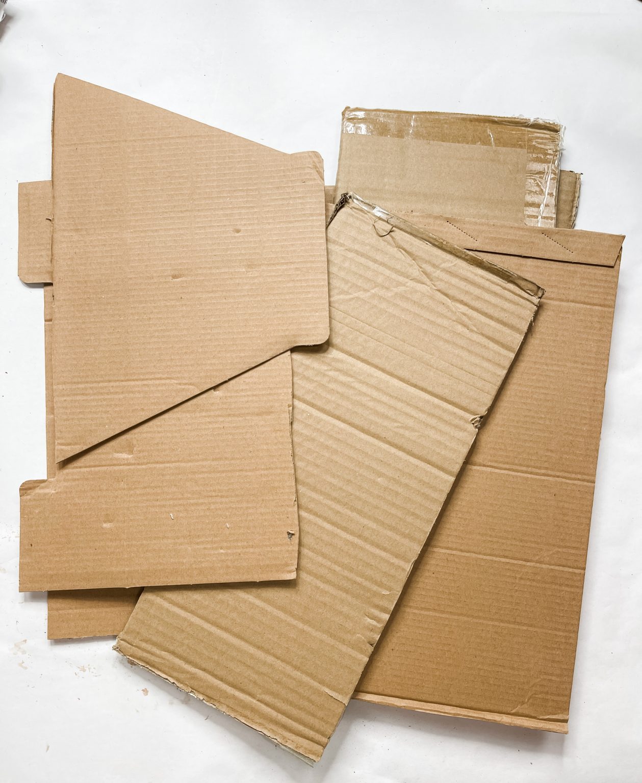 DIY Farmhouse Cardboard Pumpkin - Affordable Home Decor Tutorial