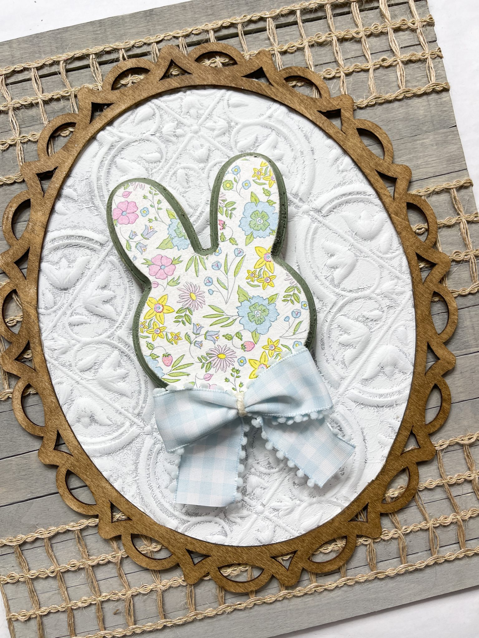 DIY Magnetic Vintage Decor - Easy DIY Tutorial