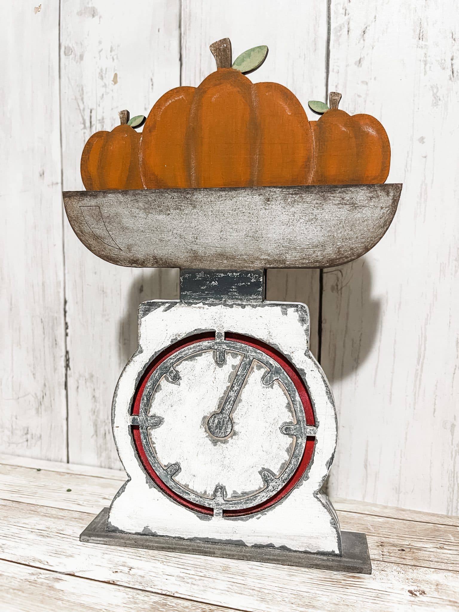 Interchangeable Decorative Farmhouse Scale - Easy DIY Tutorial