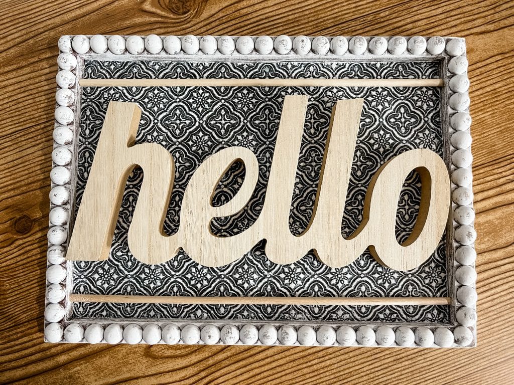 DIY Beaded Hello Wall Sign - Easy DIY Tutorial