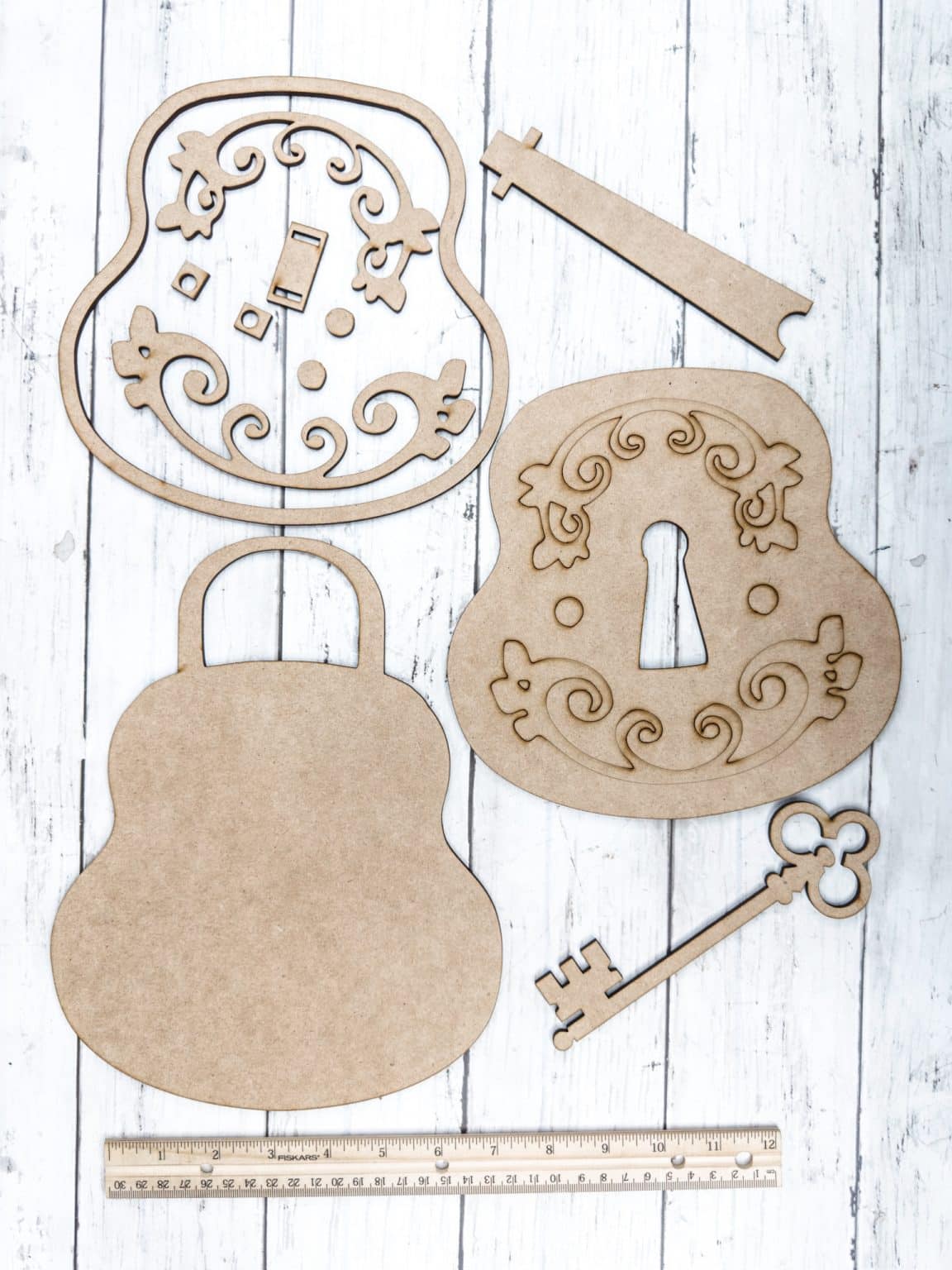 Faux Rusted Antique Lock and Key - Easy DIY Tutorial